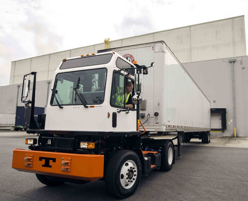 Terminal Tractors | Southwest Warehouse Solutions